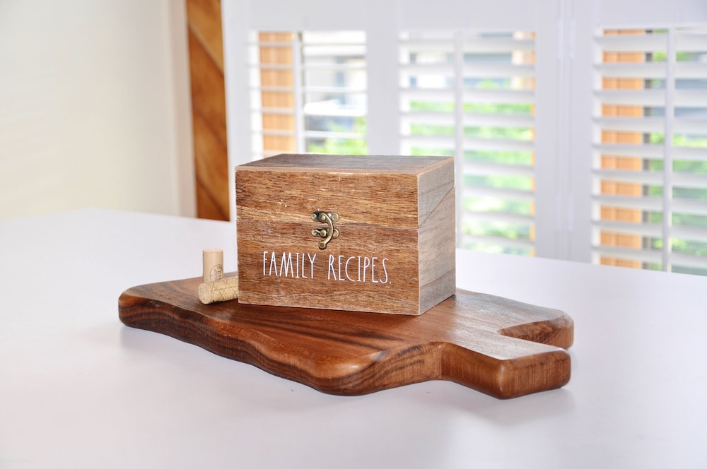 *New Listing, Waterfront Home With Two Balconies, 18 Miles To Lbi! - Jersey Shore, NJ