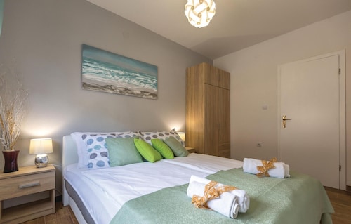 Beautiful Home In Zagvozd With Wifi And 3 Bedrooms - Makarska Riviera