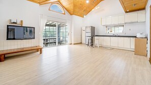 Quarto Básico, 2 quartos (wood - A) | Exterior