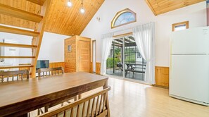 Quarto Básico, 1 quarto (wood - b) | Exterior