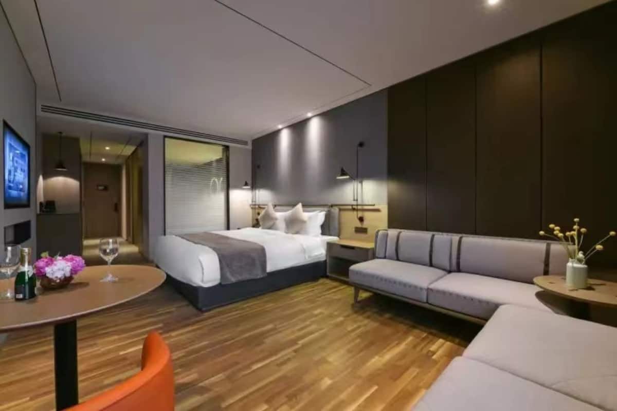 Quarto Duplo Deluxe | 1 quarto, cofre no quarto, cortinas/cortinados opacos