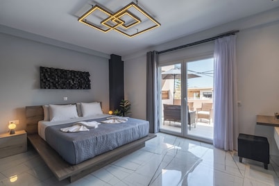 Semiso Beach Suites
