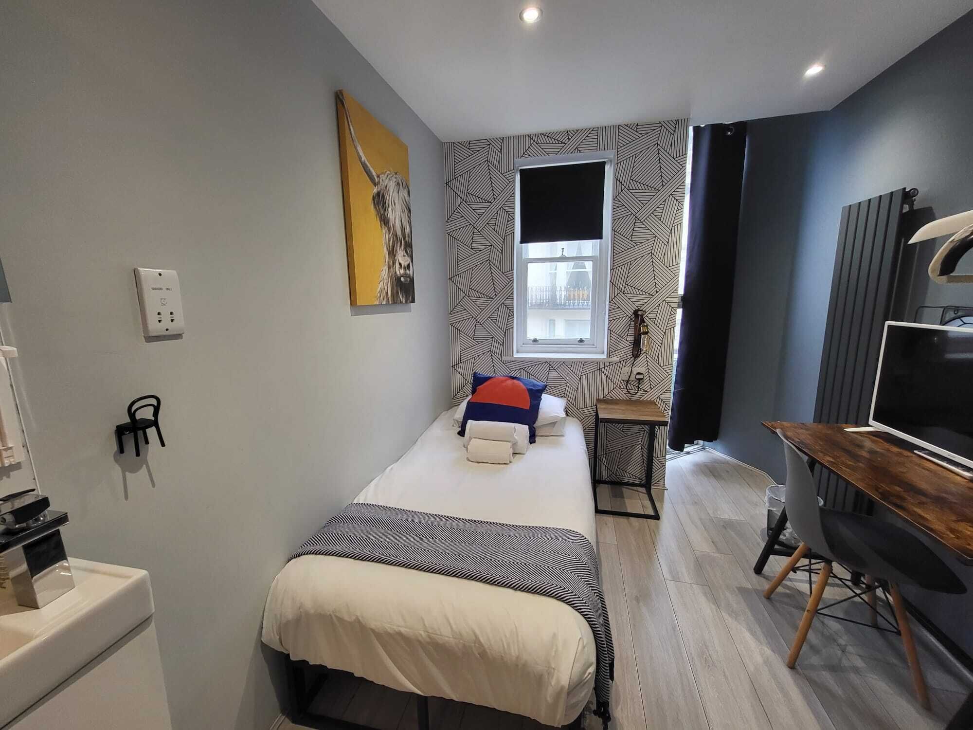 INNit Saltwater in Brighton: Find Hotel Reviews, Rooms, and Prices on ...