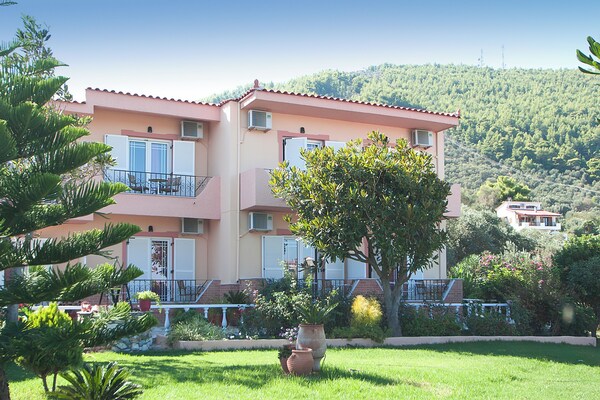 Olga Villa - Skiathos