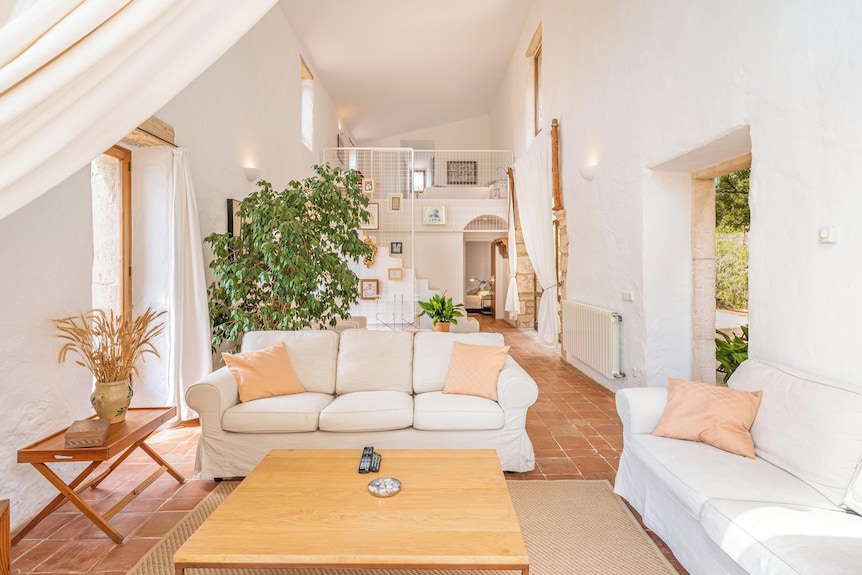 Huisdiervriendelijke Villa Viterbo Met Zeezicht, Zwembad & Wifi - Cala Bona