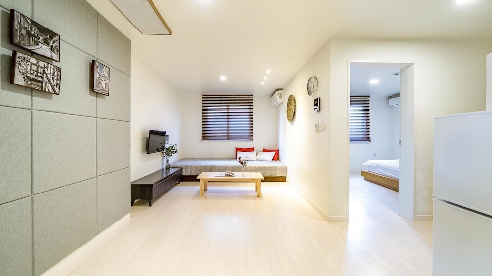 Busan The Pension 502 - Busan