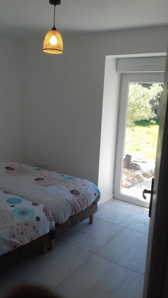 Gîte Tout Confort 4 Personnes Au Calme - Safari de Peaugres