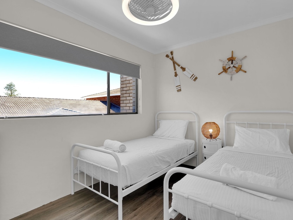 2 Bedrooms W/ Pool+beach Within Metres Of Your Door - Lemon Tree Passage