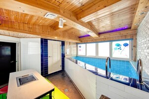 Quarto básico, 2 quartos (Tropical(Pool)) | 1 quarto, Wi-Fi de cortesia