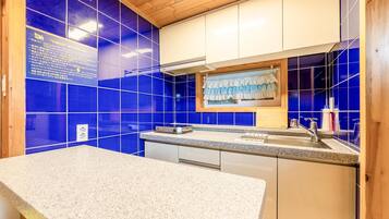 Quarto Básico, 1 quarto (Deulkotddeurak) | 1 quarto, Wi-fi grátis