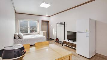 Quarto básico, 1 quarto (Yeoul) | 1 quarto, Wi-Fi de cortesia