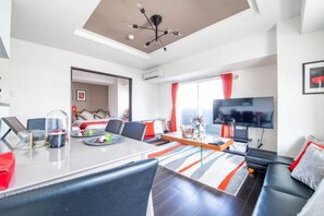 Apartamento, não fumadores | Sala de estar | TV de ecrã plano 