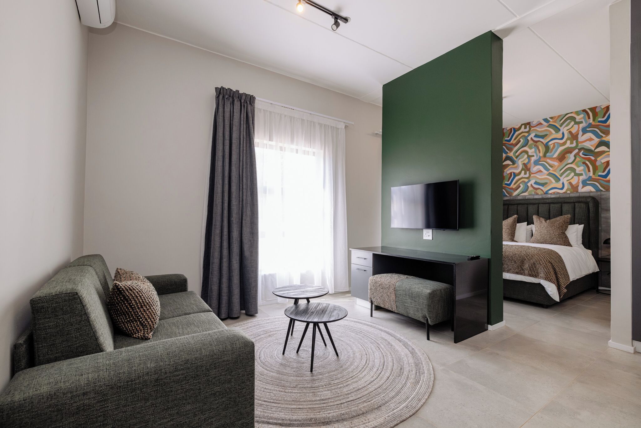 Quarto Executivo | Sala de estar | Televisor 