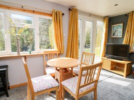 Casa de Campo | Cozinha privada | Um frigorífico, uma chaleira elétrica, uma torradeira 