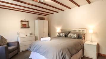 Casa de Campo | 2 quartos, com decoração personalizada, com mobília individualizada