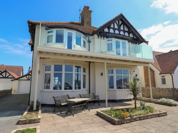 Westbourne - Llandudno