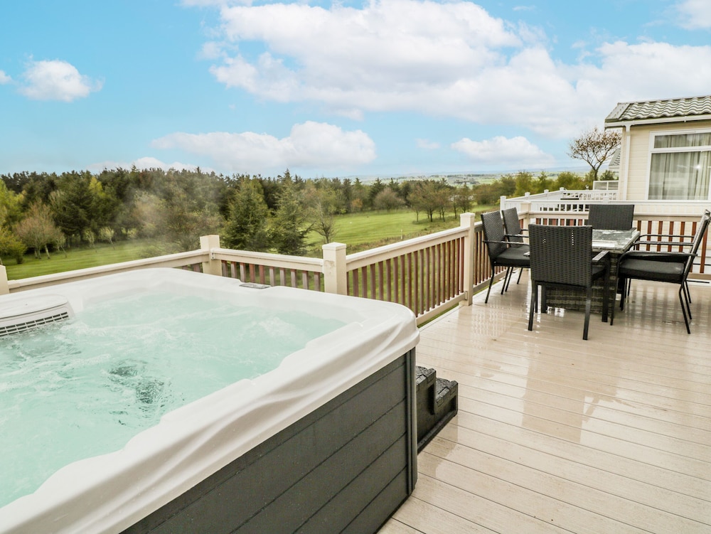 Woodland View Lodge - Northumberland