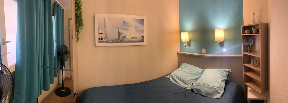 Beautiful 2-room Apartment With Splendid Sea View - Cannes