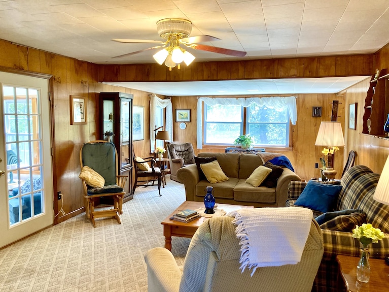 Farmhouse 80 Acres Rec Room Peddle Boat Lake Fishing Nature Trl 2 Ml To Grafton - Illinois