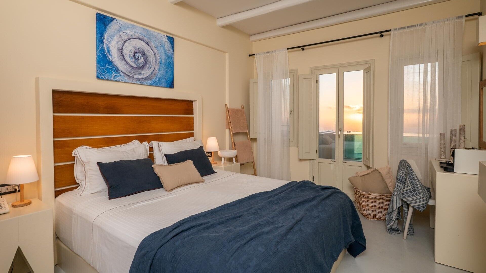 Suite-Estúdio, banheira de hidromassagem grande (Sunset Crystal, Caldera View) | Roupa de alta qualidade, minibar, cofre no quarto 