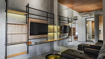Suite (Paviliun) | Sala de estar | Televisor LCD