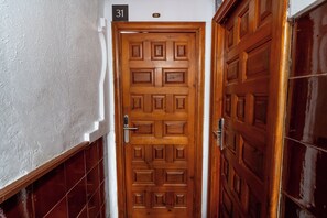Quarto Individual Cidade | Wi-fi grátis 