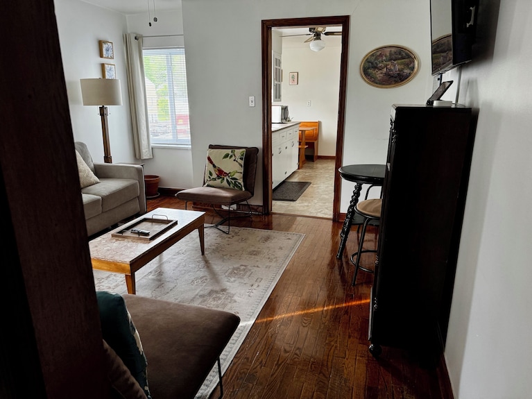 The Main Street Stay - Unit 1 - Nrg - Babcock State Park, Clifftop