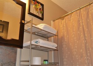 Apartamento, 2 quartos | Interior