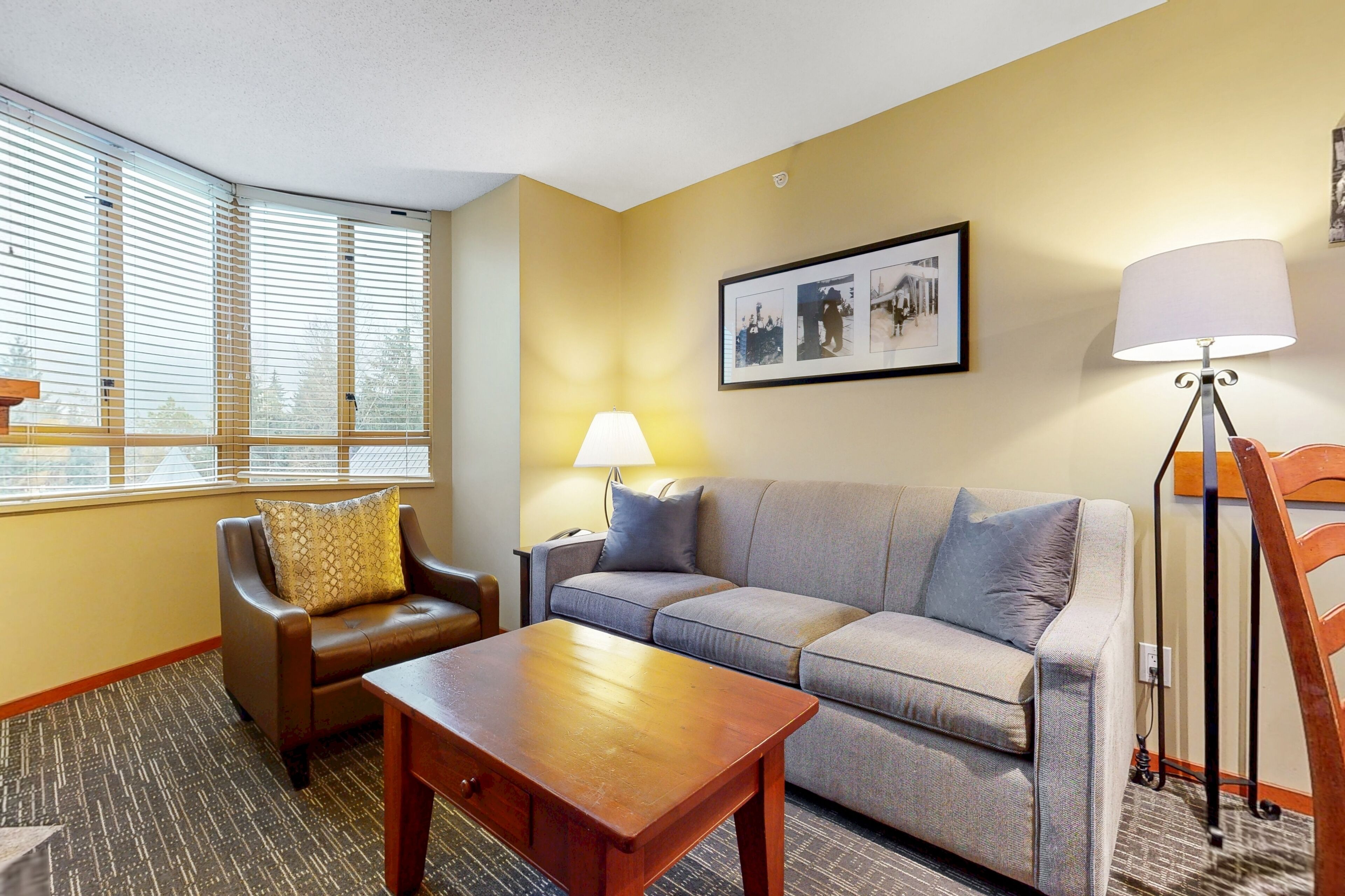 Sixth-floor Condo With Pool & Hot Tubs - Walk To Lifts & The Village - Whistler