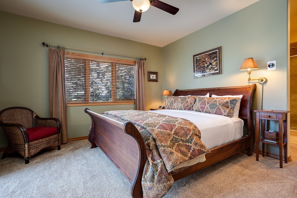 L2650 | A/c | Beautiful Mtn Home | Private Hot Tub | Mountain Views | Winter Shu - Steamboat Springs, CO