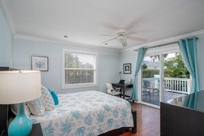 Casa, 4 quartos | 4 quartos, com decoração personalizada, com mobília individualizada 