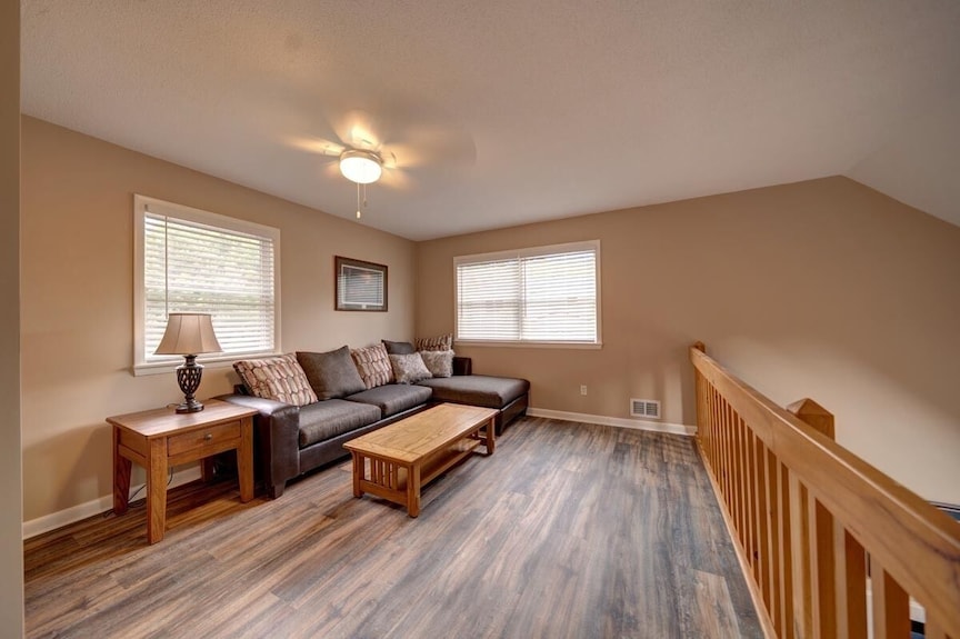 Close To Lake Wallenpaupack! Walk To The Beach! - Fairview Lake, PA