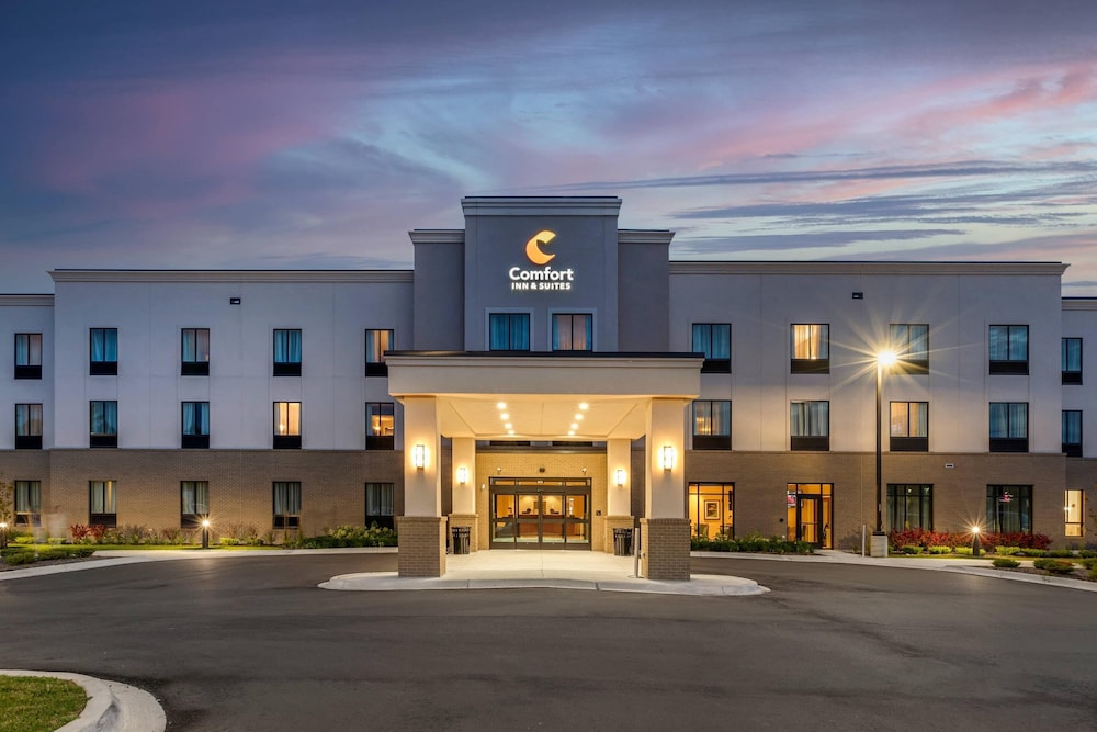 Comfort Inn & Suites Clarkston Pine Knob Area - Bloomfield Hills, MI