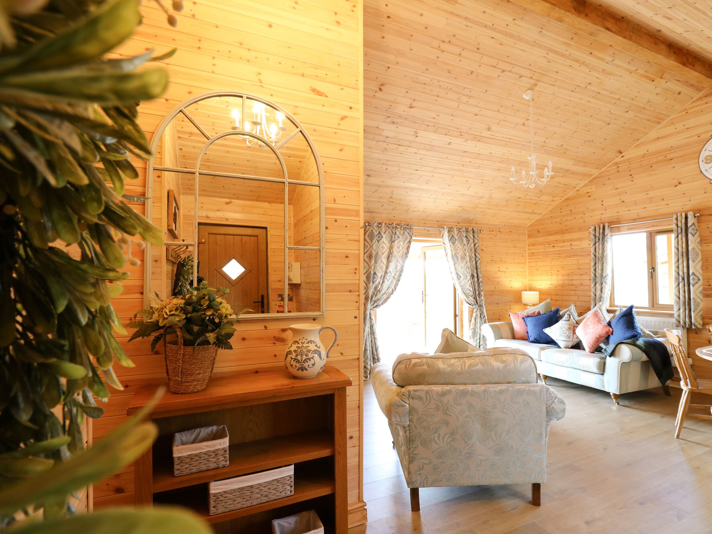 The Larches, Family Friendly, With Hot Tub In Llanidloes - Llanidloes