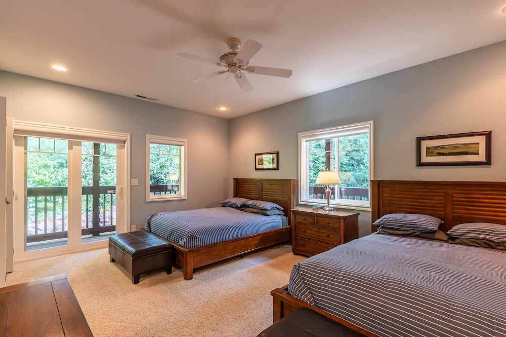 Spectacular Golf Group Vacation Rental At Bandon Dunes Golf Resort - 오리건