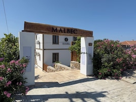 Entrada do alojamento