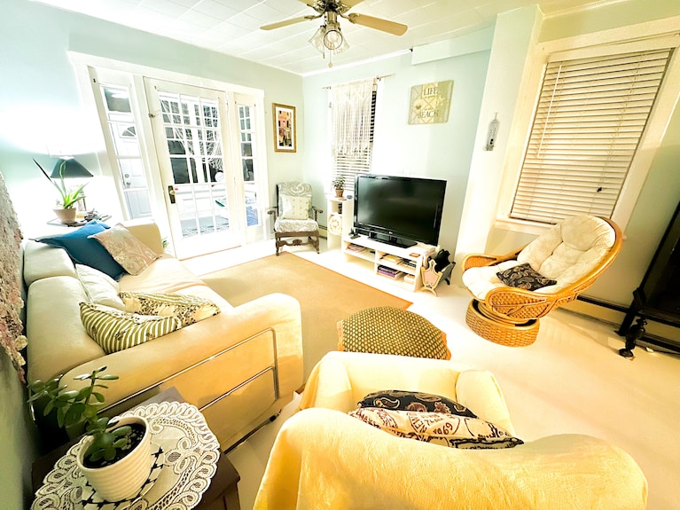 Life Is Good At The Beach! 4br 2.5ba Pet-friendly Home W/ Parking. - Jersey Shore, NJ