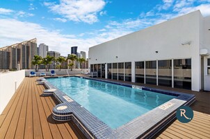 Piscina externa