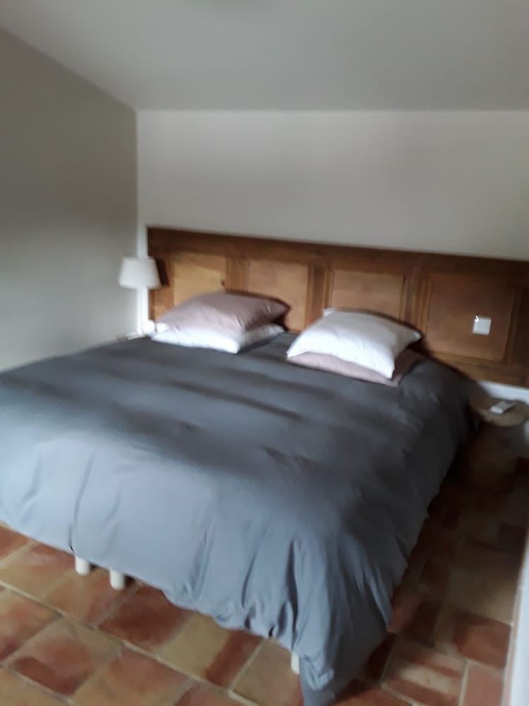 Gite Dans Un Mas Avec Piscine - Roussillon