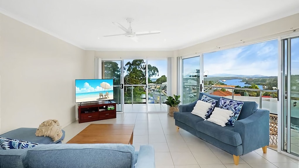 With Stunning Ocean Views And Open Living, Enjoy The Coastal Lifestyle Of Beauty On Bowra. - North Coast