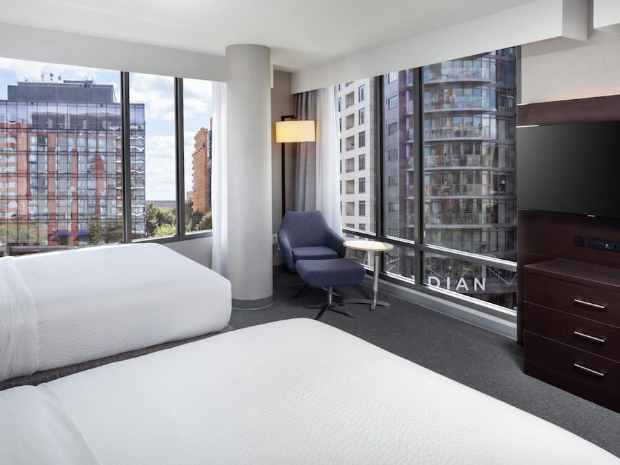 Cofre com capacidade para portátil, com decoração personalizada