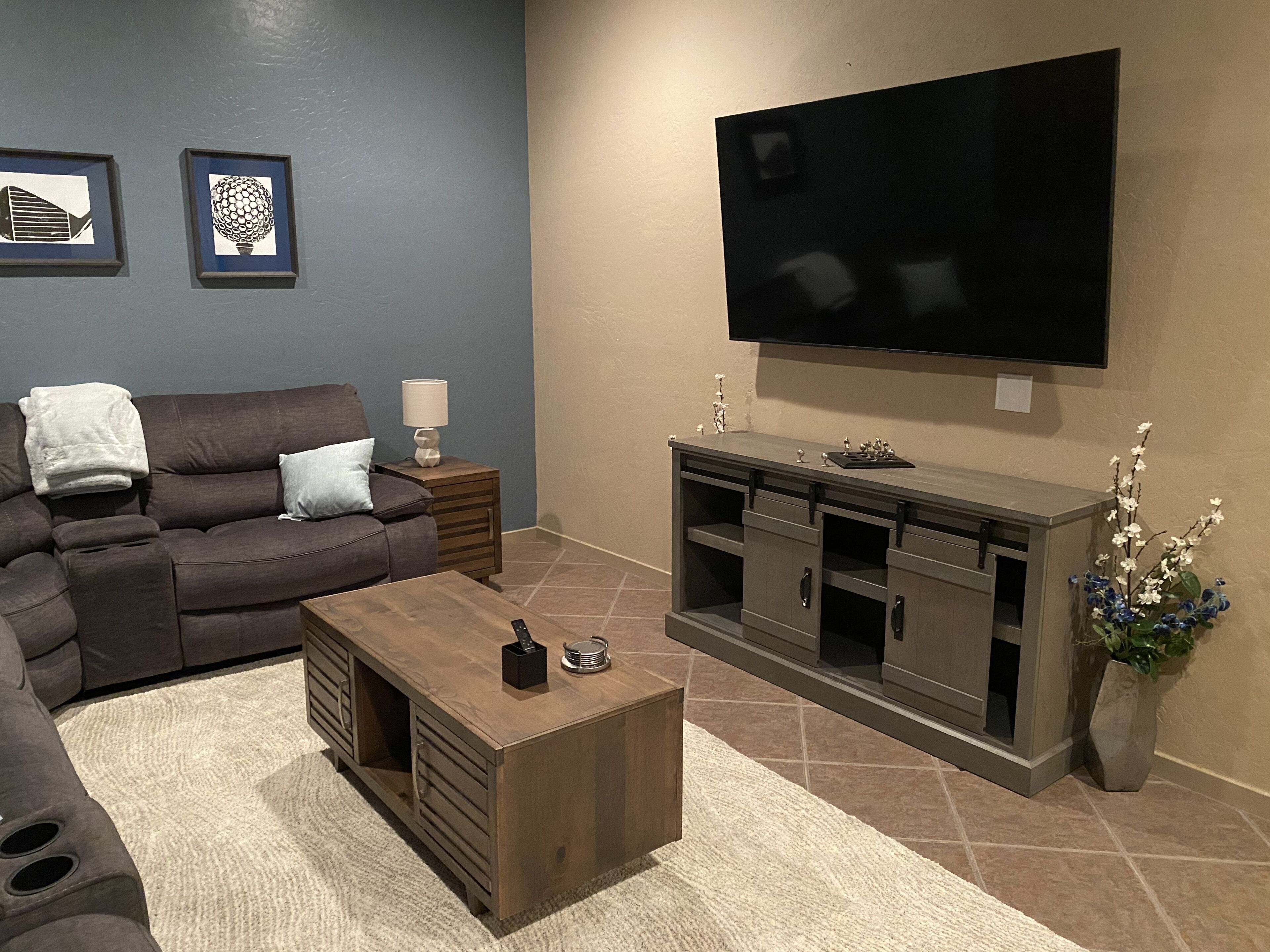 Beautiful Quiet Az Getaway With Heated Pool, Pool Table, 2 King Beds+ Str0000361 - Goodyear, AZ