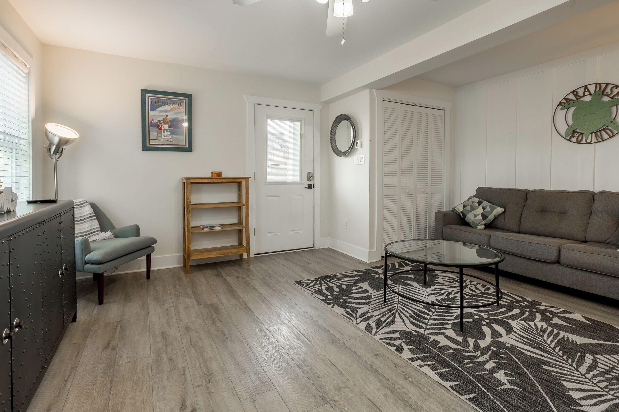 Pet Friendly Linens Provided Condo Clean Parking Sleeps 7 - Rehoboth Beach, DE