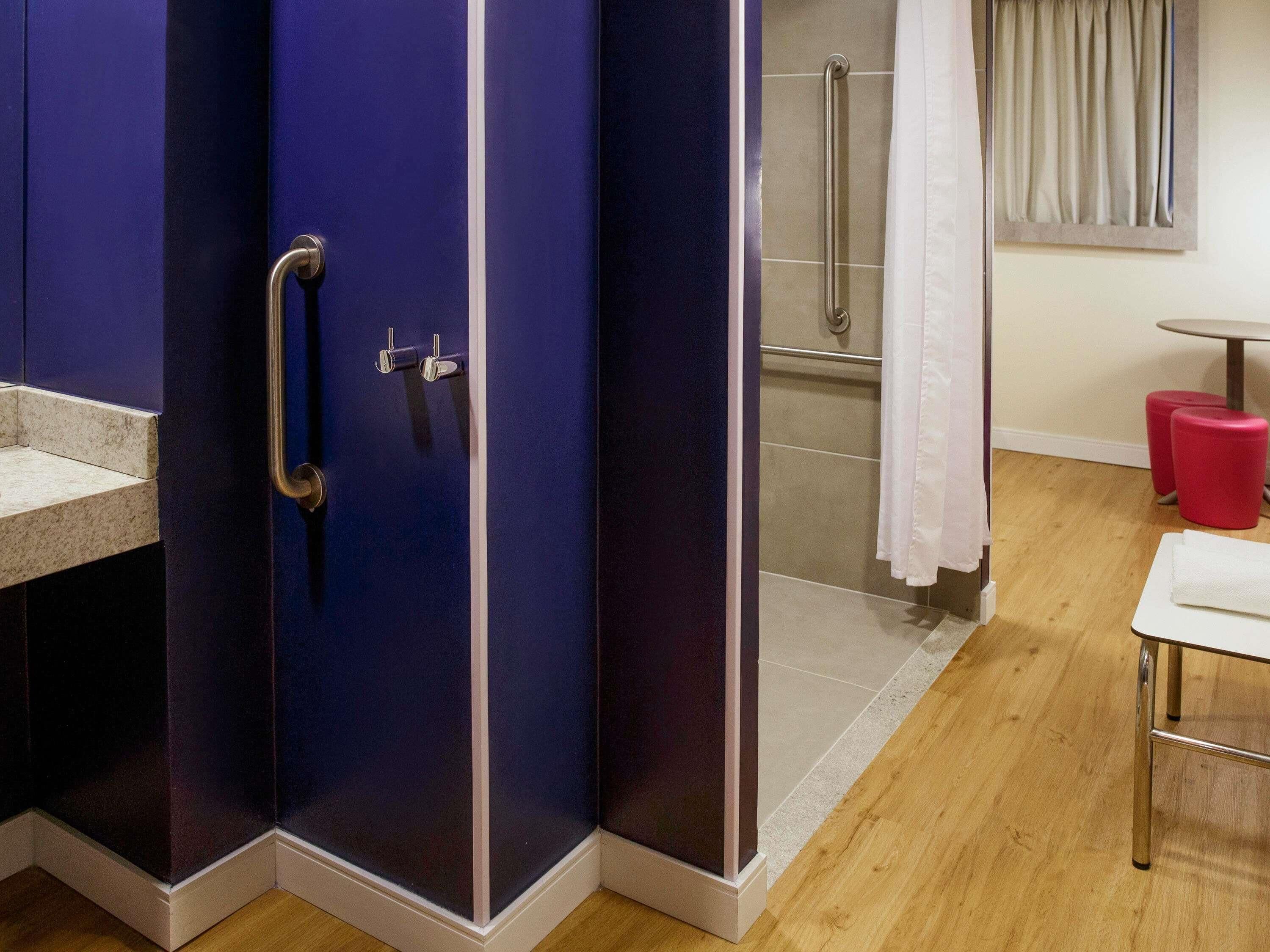 Quarto Standard, 1 cama individual, acessível | Wi-fi grátis, roupa de cama fornecida 