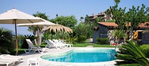 Villa Magnolia 3br/2ba pool, garden - Colli di Fontanelle - 2024 Prices ...