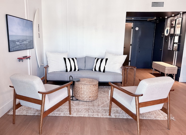 Fully Renovated Modern Surf Retreat, Beachfront, Wfh Space, Spa, View - Oceanside, CA