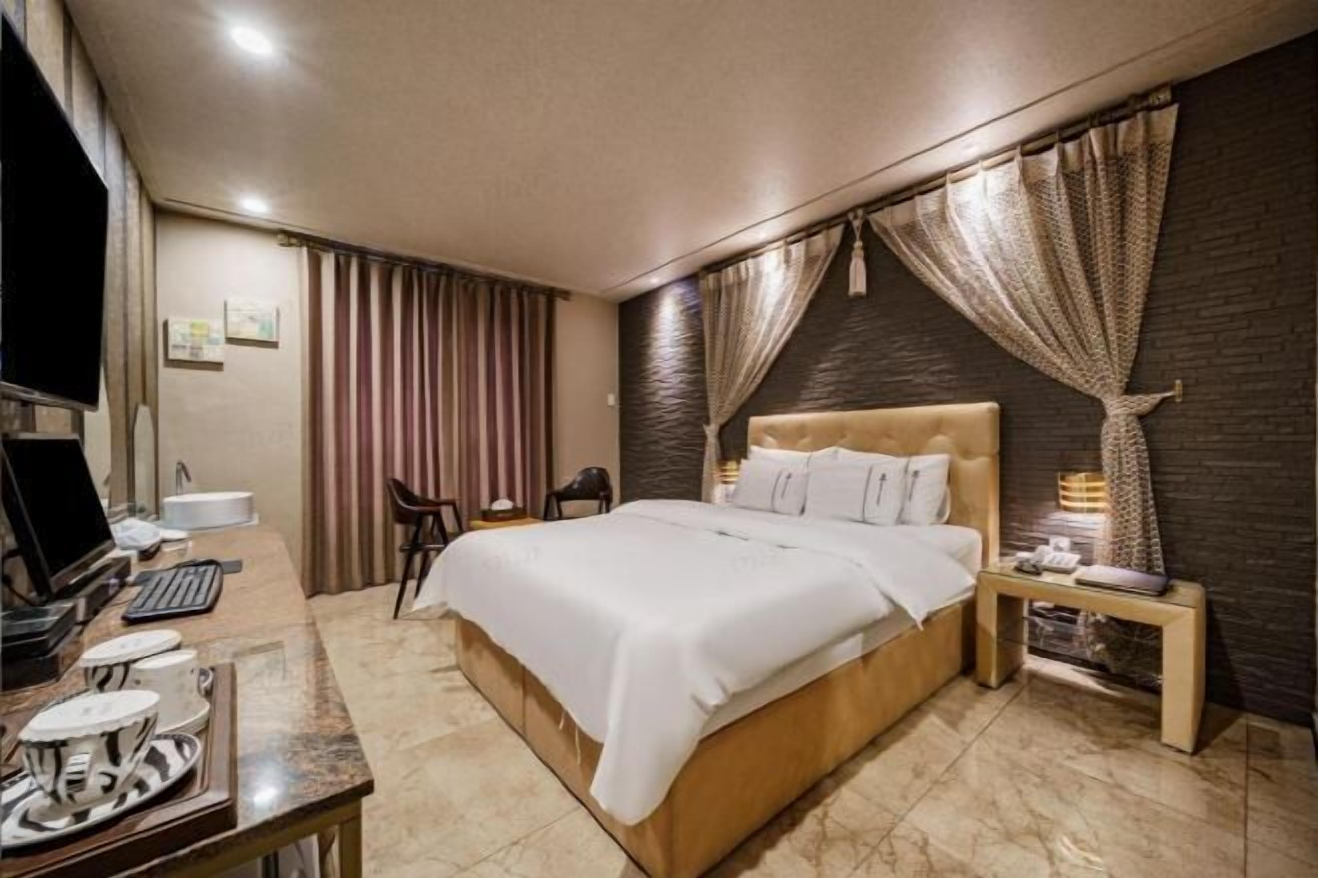 Individualmente decorados, individualmente mobiliados, Wi-Fi de cortesia