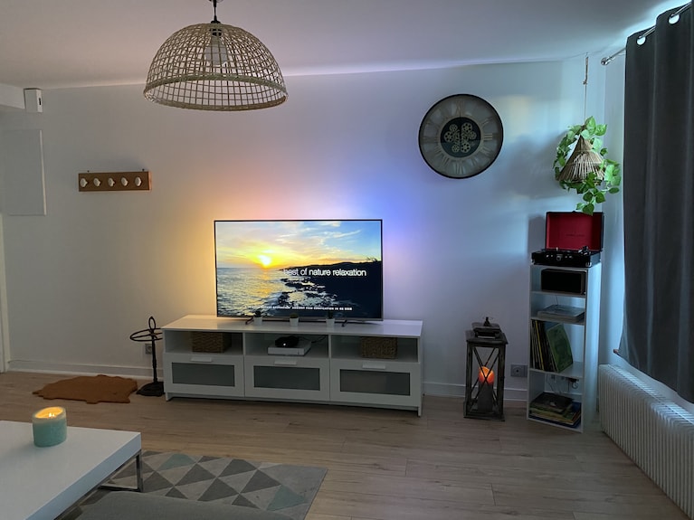 Charming T3 In The Heart Of Town With Parking - Limoges