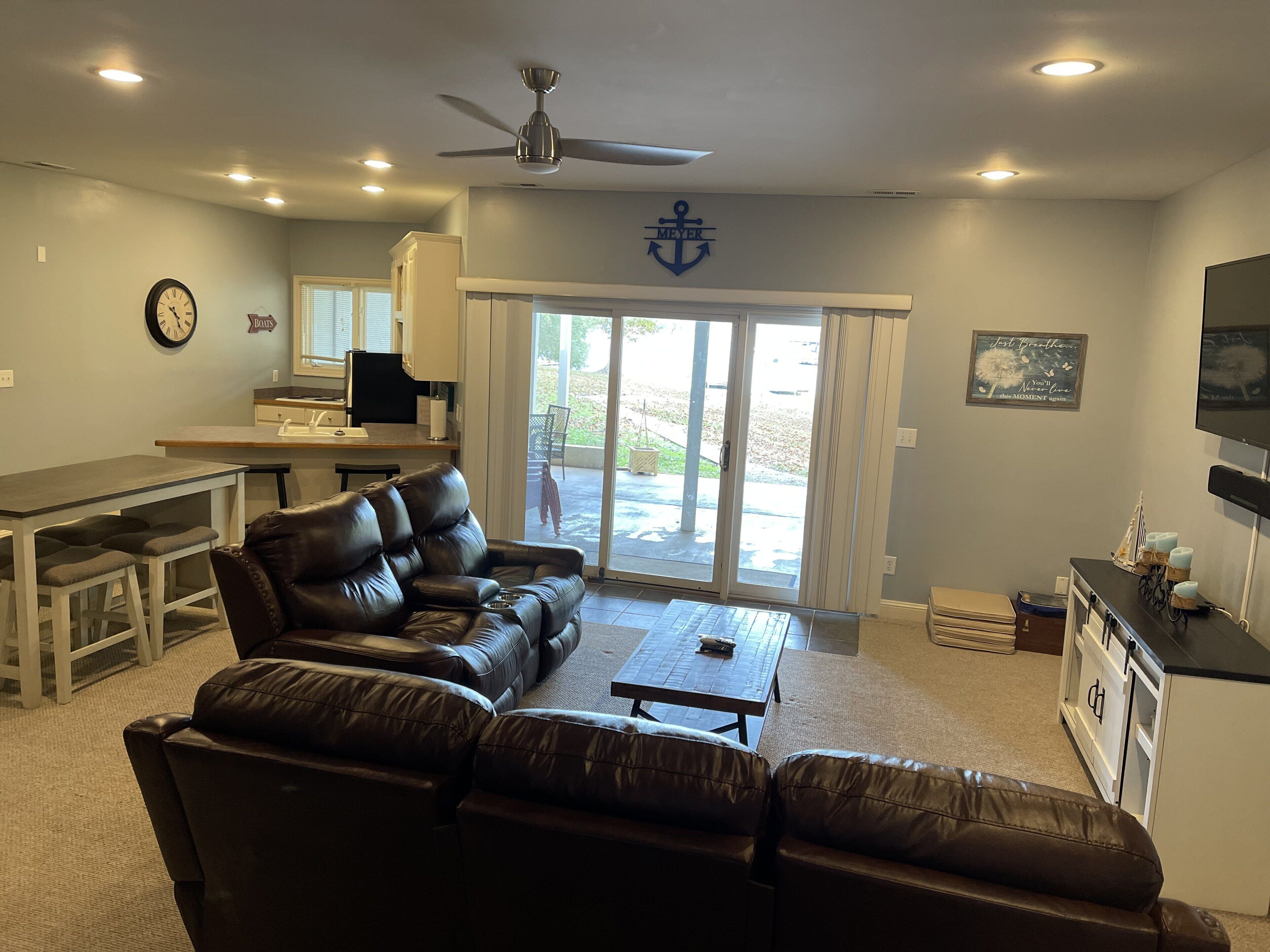 Amazing Listing Just Off The Main Lake, No Steps To The Doc! High-speed Internet - Littleton, NC