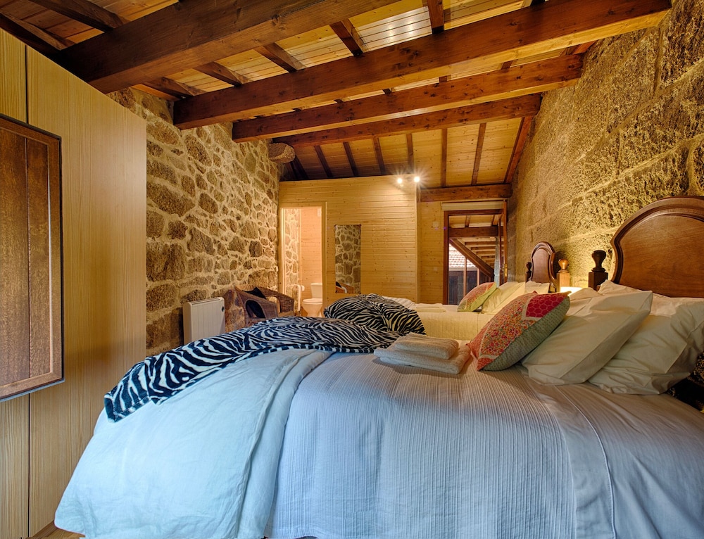 Maison Alagoa - Maison Avec 3 Chambres, Dans Le Parc National De Peneda-gerês - Portugal